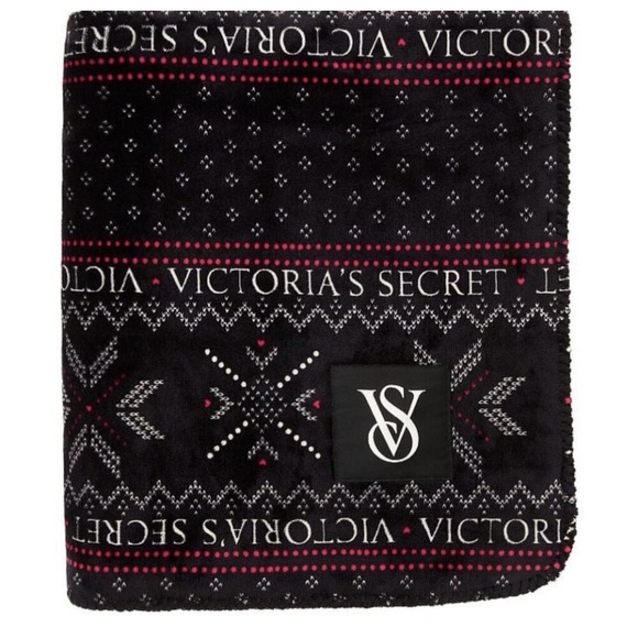 Victoria's Secret | Bedding | Victorias Secret Sherpa Cozy Fleece ...